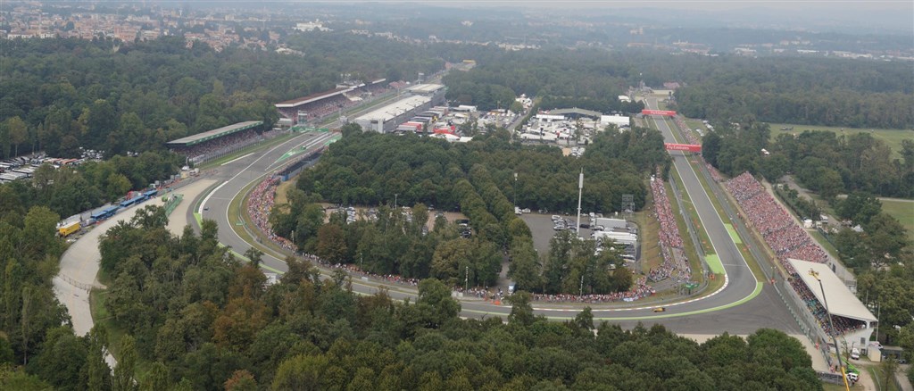 Motorsporten.dk - Diverse Motorsport - Dansk arbejdstøj på en af ...