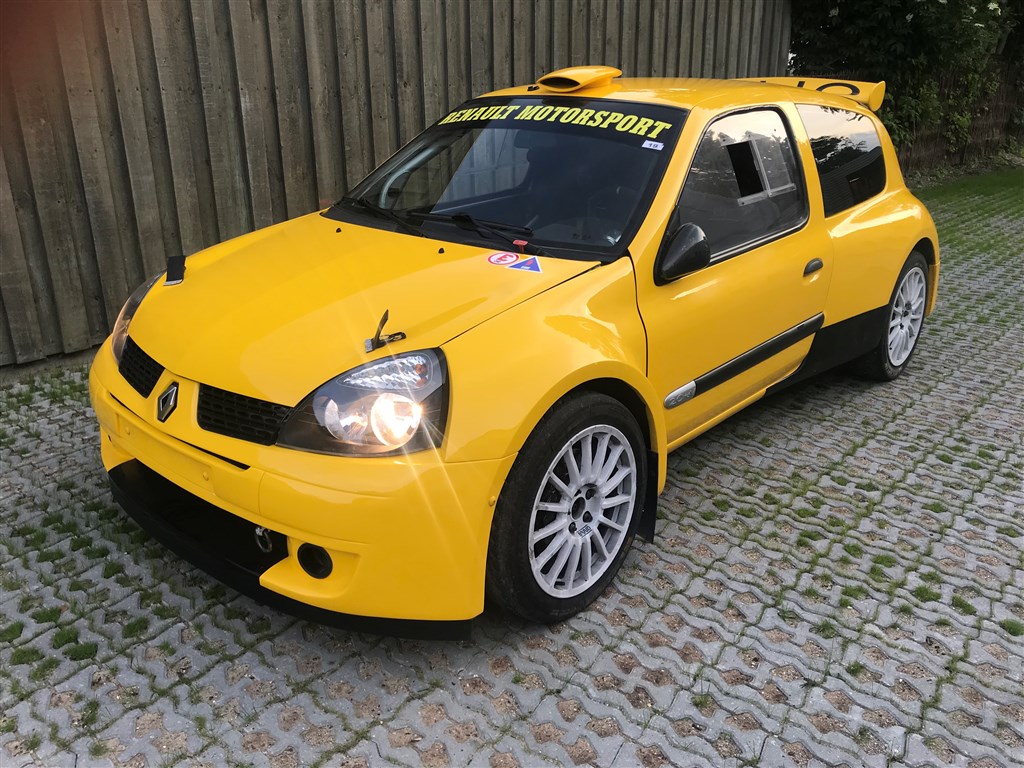 Motorsporten.dk - Job & handel - SÆLGES - Renault Clio Maxi 2000 - NY PRIS